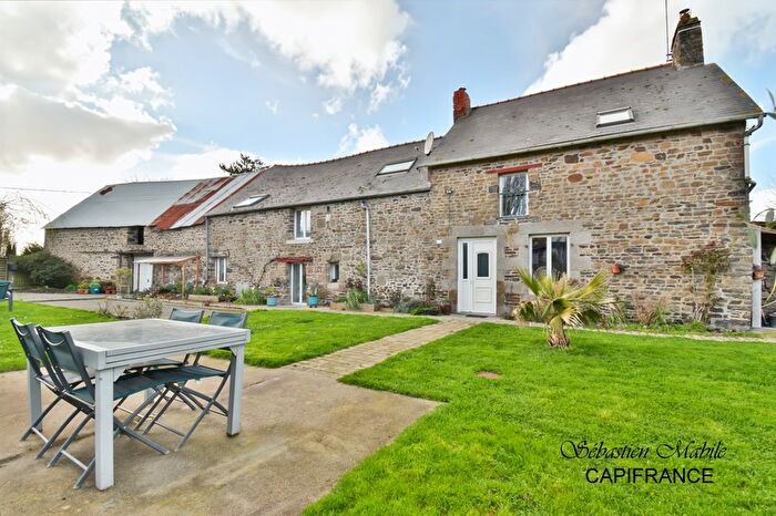 Maison à vendre - Saint-Broladre - 6 pièces - 4 chambres