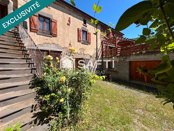 Maison 7 pièces à vendre - Issoire, Centre-ville, Barrière