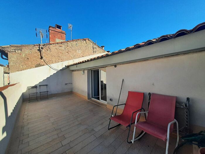 Appartement à louer - Béziers - 2 pièces - 1 chambre