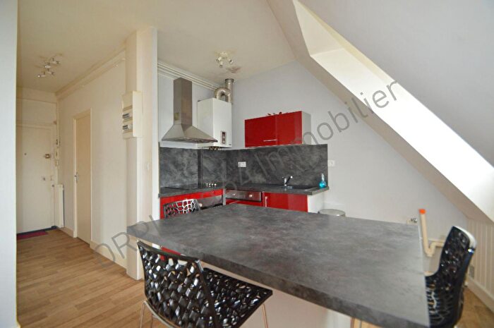 Appartement 2 pièces à Pau, XIV Juillet, à vendre