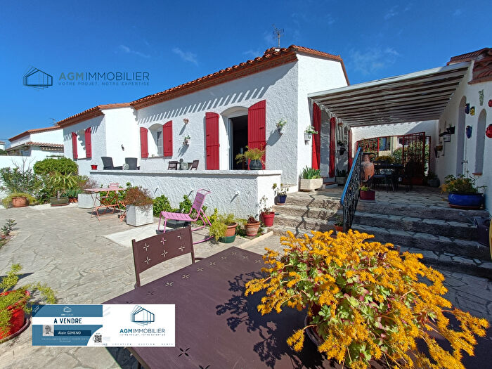 Maison à vendre - Rivesaltes - 7 pièces - 5 chambres