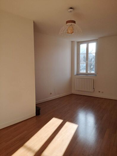 Appartement à louer - Égly - 2 pièces - 1 chambre