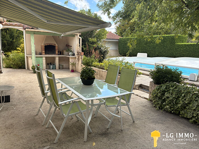 Clam : Maison 4 pièces à vendre