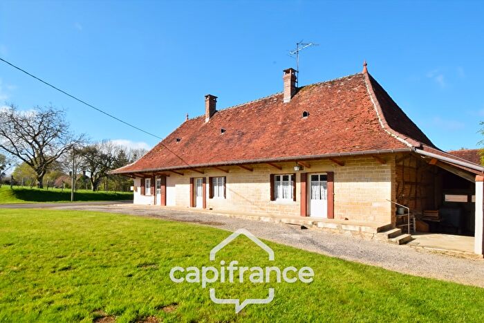 Maison à vendre - Beaurepaire-en-Bresse - 4 pièces - 3 chambres