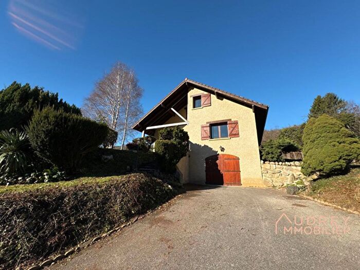 Maison à louer - Vaulnaveys-le-Haut - 5 pièces - 4 chambres