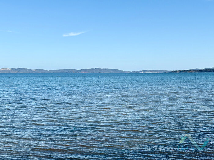 Maison à vendre - Hyères, La Capte - 6 pièces - 4 chambres