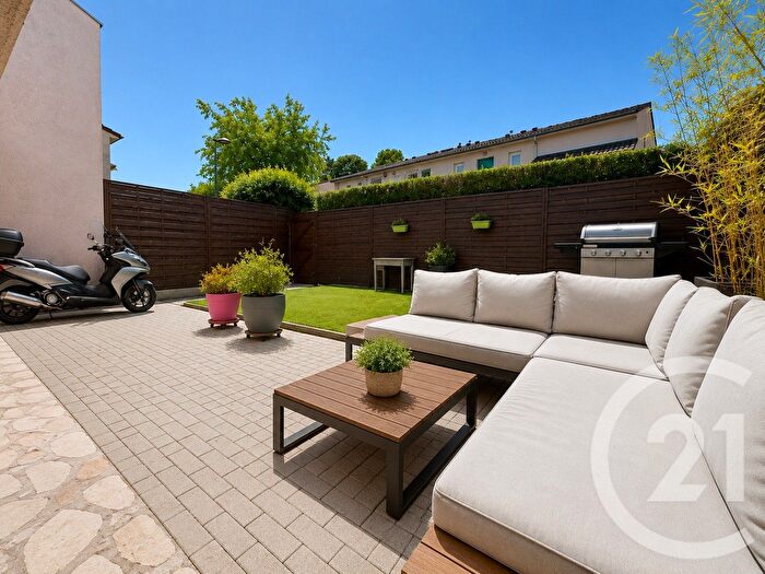 Appartement 4 pièces à vendre - Sevran, Centre-ville, Perrin