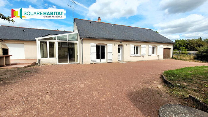 Maison 5 pièces à Distré, à vendre