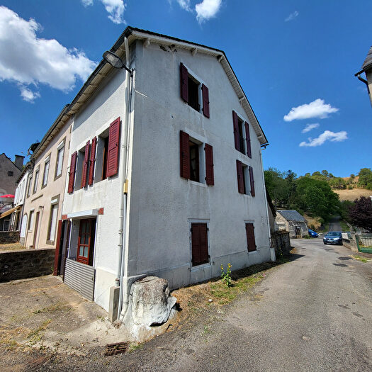 Maison 4 pièces à vendre à Saint-Saturnin