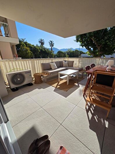 Aubagne, Arnaud Solans, Garlaban Royante, Saint-Mitre - Appartement 4 pièces à vendre