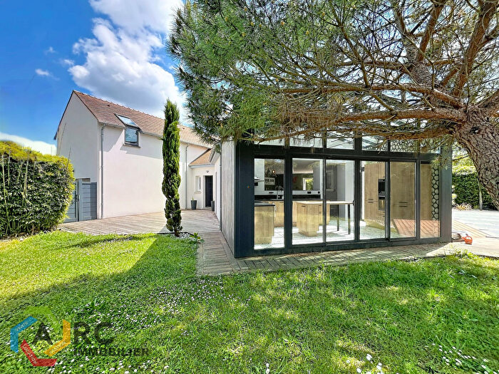 Maison 6 pièces à vendre à Sandillon
