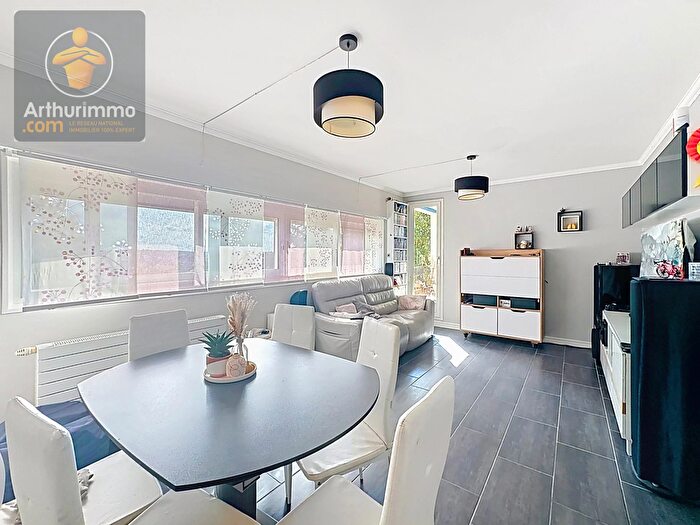 Appartement 4 pièces à vendre - Yerres, Bout du Monde, Camaldules, Abbaye