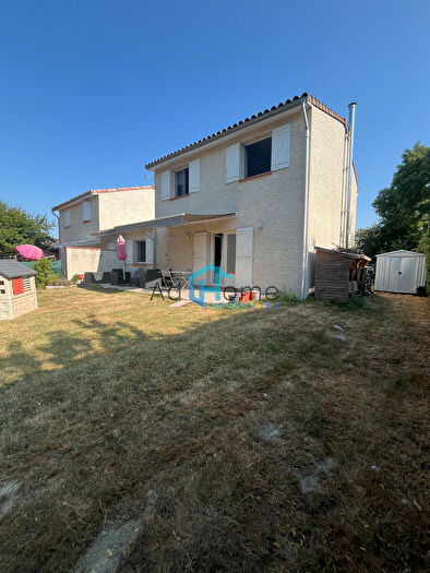 Maison 5 pièces à louer à Rieumes