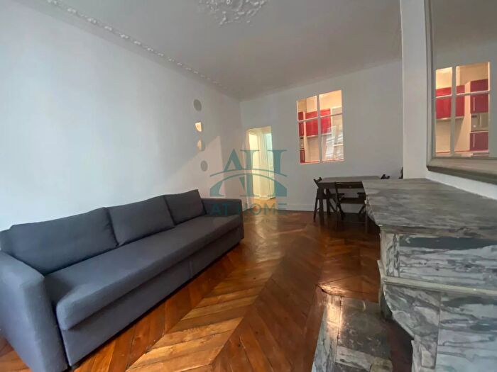 Paris 10ème, Canal Saint-Martin, Jemmapes - Appartement 2 pièces à vendre