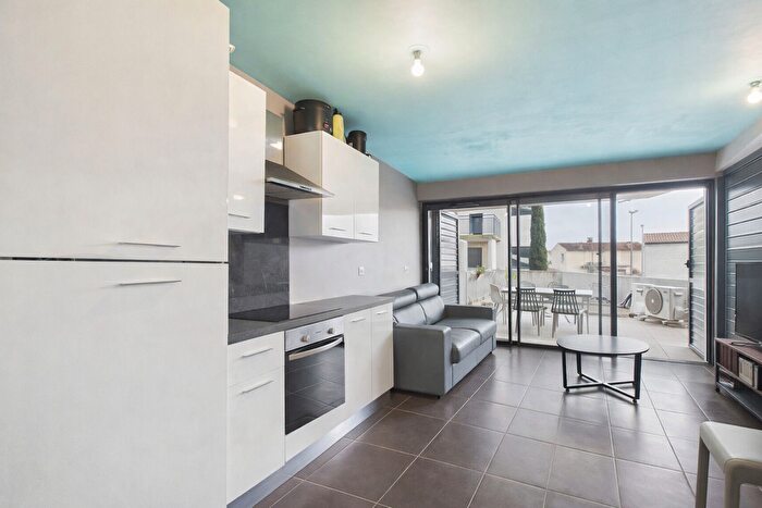 Appartement à vendre - Le Pontet, Centre-ville, Lac - 1 pièce