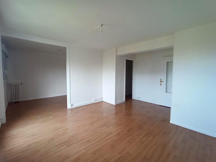 Appartement 5 pièces à louer à Malakoff, Clos Montholon, MJQ Henri Barbusse
