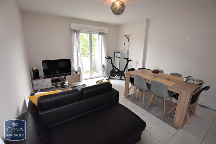 Cholet, Libération : Appartement 2 pièces à louer