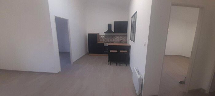 Appartement à louer - Tourbes - 3 pièces - 2 chambres