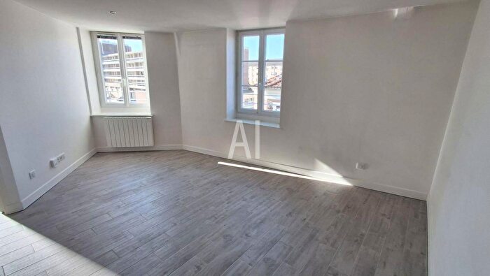 Appartement à louer - Poissy - 2 pièces - 1 chambre