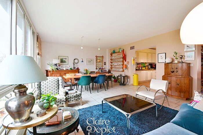 Maison à vendre - Lille, Saint-Maurice, Pellevoisin - 6 pièces - 4 chambres