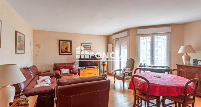 Appartement à vendre - Antony, Croix de Berny - 3 pièces - 2 chambres