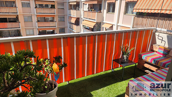 Appartement à vendre - Cagnes-sur-Mer, Le Cros de Cagnes, Les Vespins - 3 pièces - 2 chambres