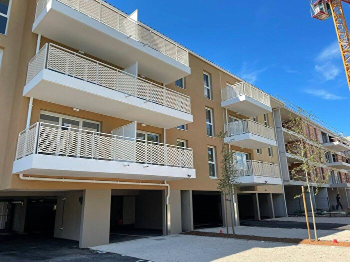 Carraire, Miramas : Appartement 4 pièces à louer