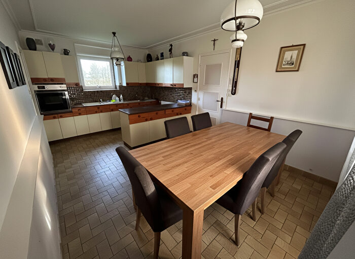 Maison à vendre - Mespaul - 5 pièces - 4 chambres