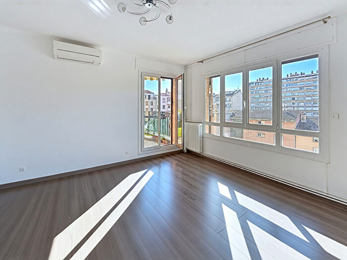 Appartement à vendre - Aix-en-Provence, Centre-ville - 2 pièces - 1 chambre