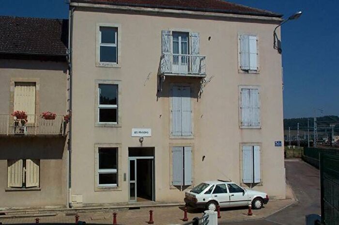 Appartement à louer - Venarey-les-Laumes - 3 pièces - 2 chambres