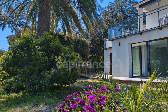 Appartement 4 pièces à vendre - Roquebrune-sur-Argens, Les Terrasses