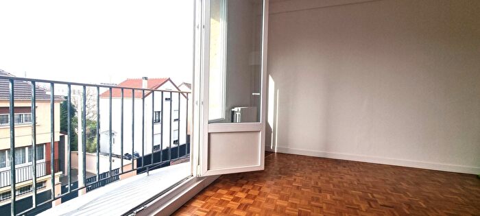 Appartement à vendre - Nanterre, Chemin de lîle - 3 pièces - 2 chambres