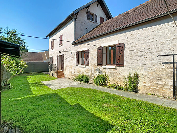 Appartement 4 pièces à vendre à Russy-Bémont