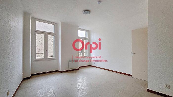 Appartement à louer - Nord, Prades - 1 pièce