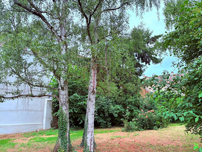 Maison à vendre - Leuville-sur-Orge - 12 pièces - 10 chambres