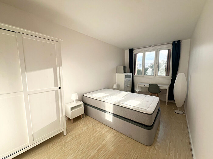 Appartement à louer - Chilly-Mazarin, Gravigny - 1 pièce - 1 chambre