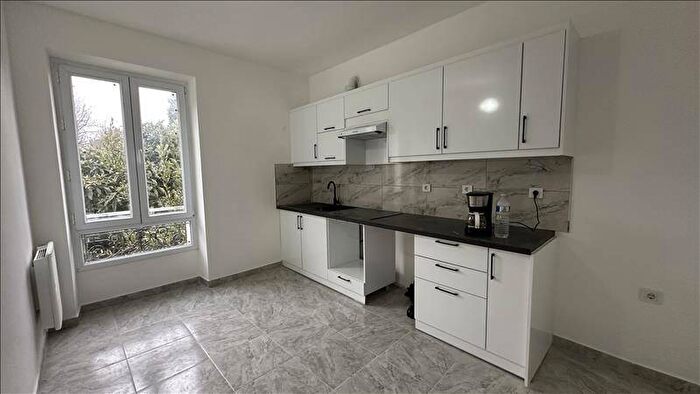 Appartement à louer - Bois Matar, Villeneuve-Saint-Georges - 4 pièces - 3 chambres