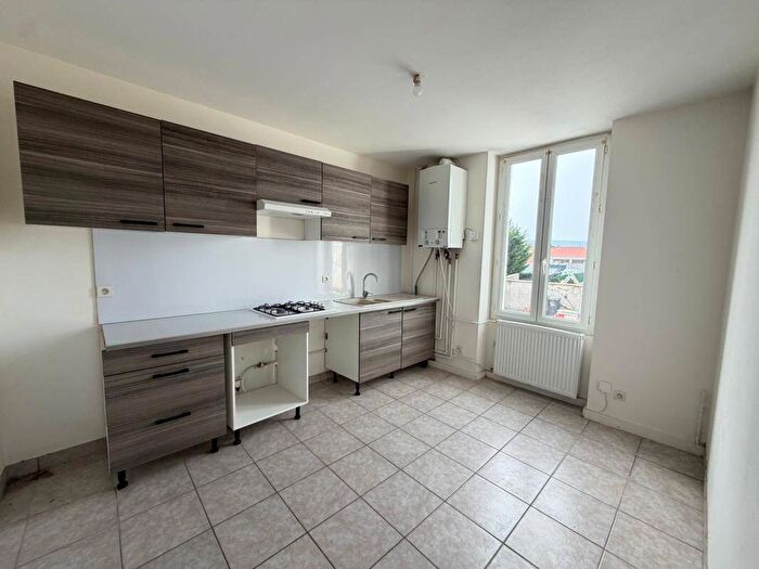 Appartement à louer - Sury-le-Comtal - 2 pièces - 1 chambre