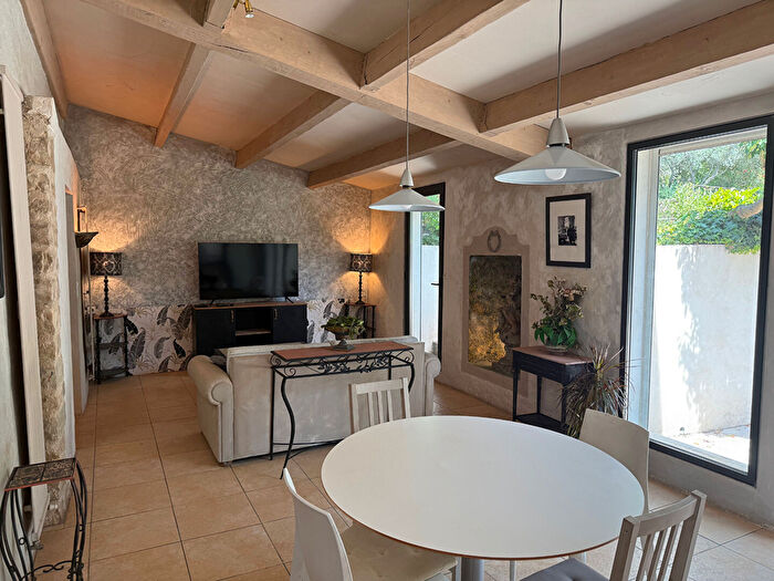Maison 5 pièces à louer à Meyreuil