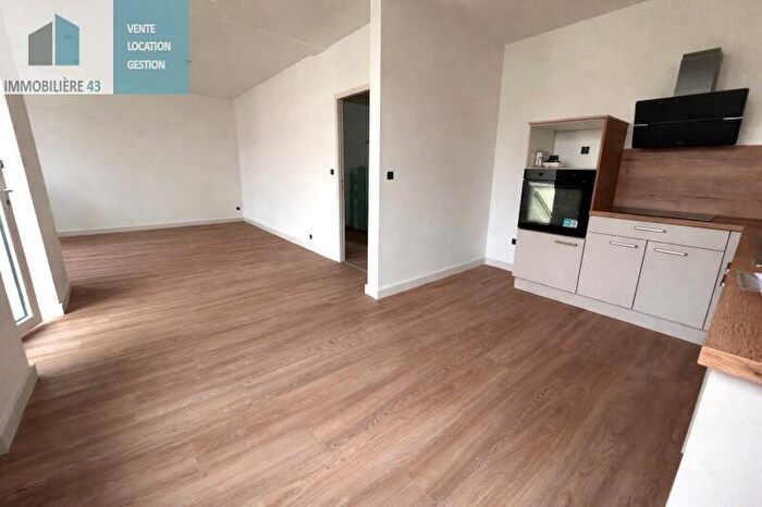 Appartement à louer - Saint Jean-République, Le Puy-en-Velay - 4 pièces - 3 chambres
