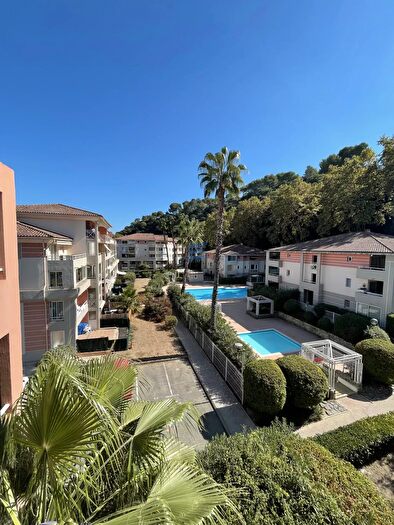 Appartement 2 pièces à Cagnes-sur-Mer, Les Vallières, Le Malvan, Les Travails, La Combe, à louer