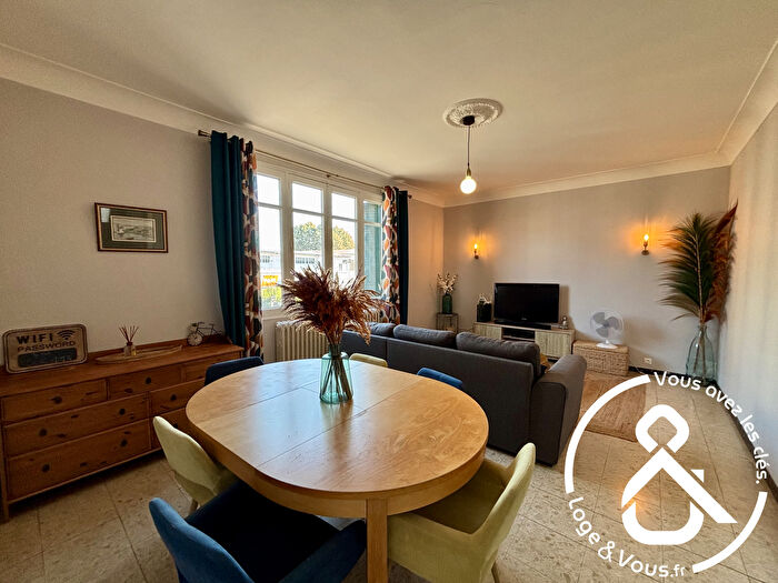 Appartement à louer - Castres, Faubourg Nord - 4 pièces - 3 chambres