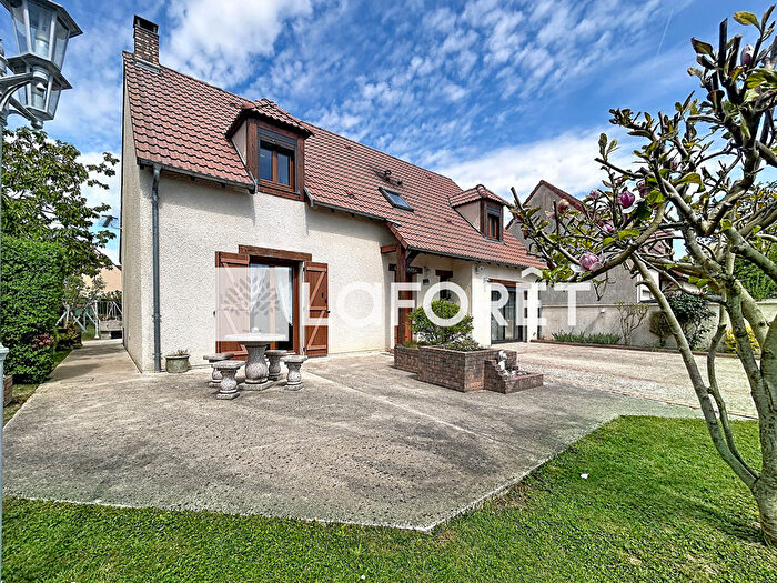 Fouju - Maison 6 pièces à vendre