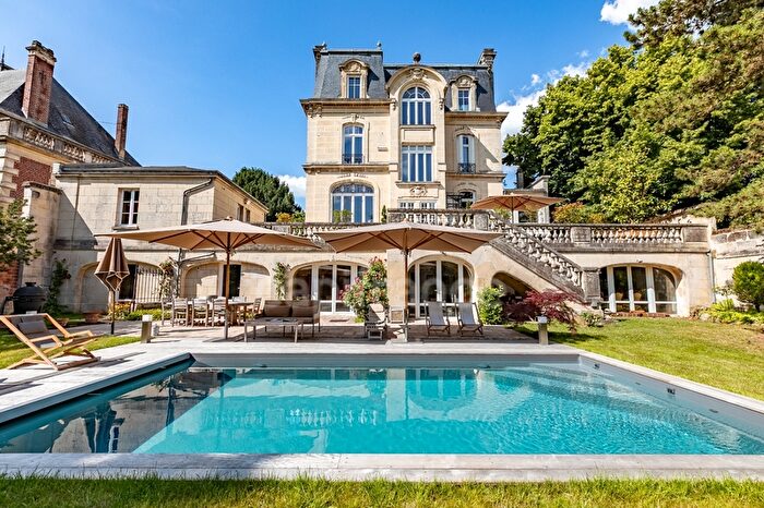 Maison à vendre - Soissons Centreville - 12 pièces - 6 chambres