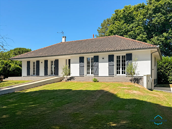 Maison 4 pièces à vendre à Aire-sur-l'Adour
