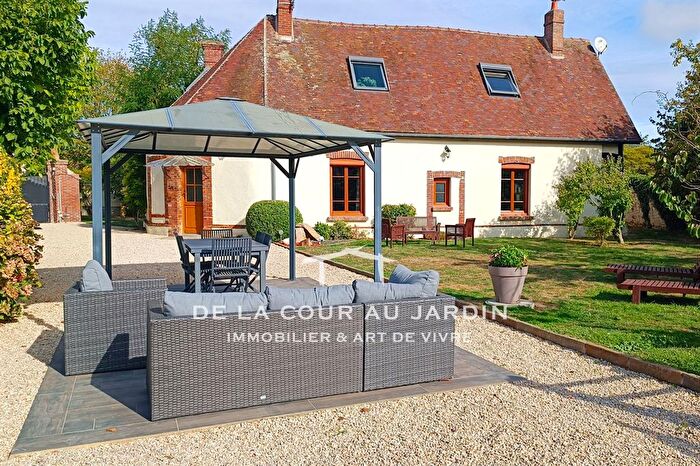 Maison 5 pièces à Tremblay-les-Villages, à vendre