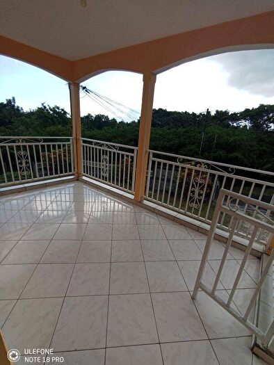 Appartement à louer - Le Gosier - 4 pièces - 3 chambres