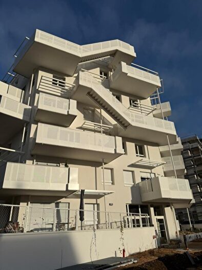 Appartement à louer - Annecy, Romains - 2 pièces - 1 chambre