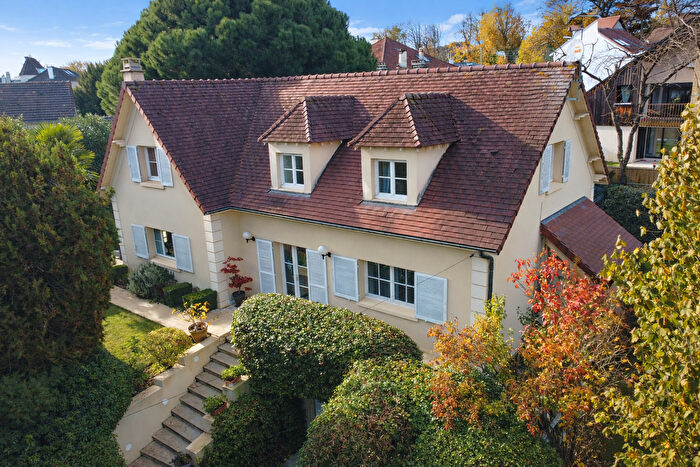 Maison à vendre - Montmorency, Centre Montmorency - 9 pièces - 4 chambres