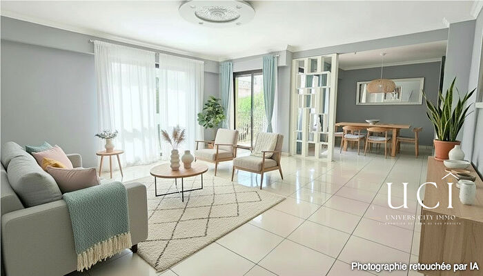 Appartement 4 pièces à vendre - Nantes, Monselet